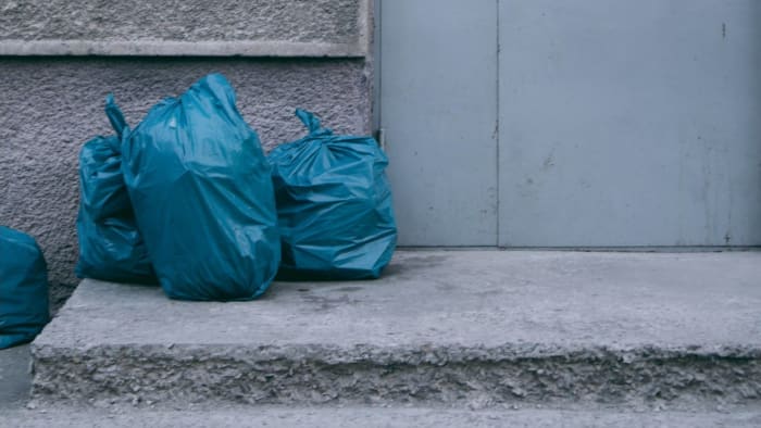 Consumer Reports: Testing the best and worst trash bags