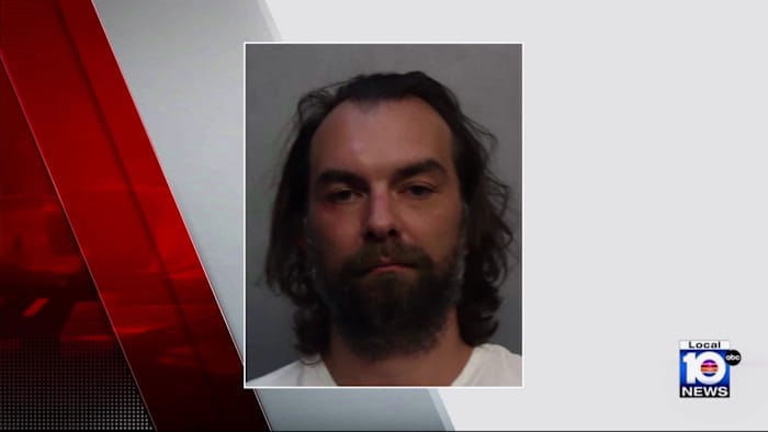 SWAT team responds to Miami Beach apartment building after man ...