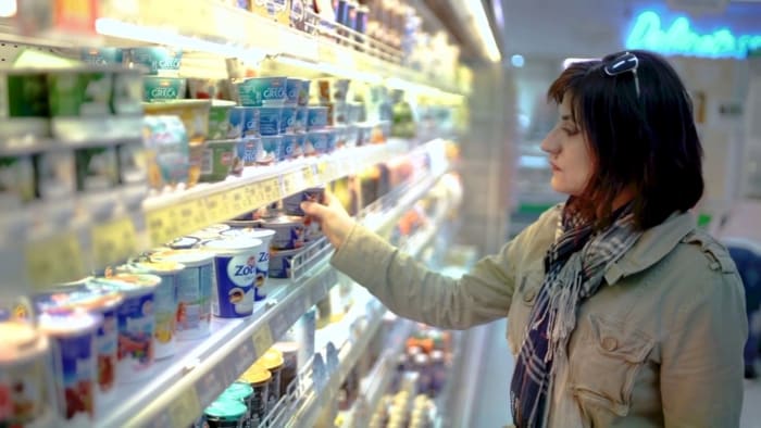 How To Choose The Healthiest And Tastiest Yogurt