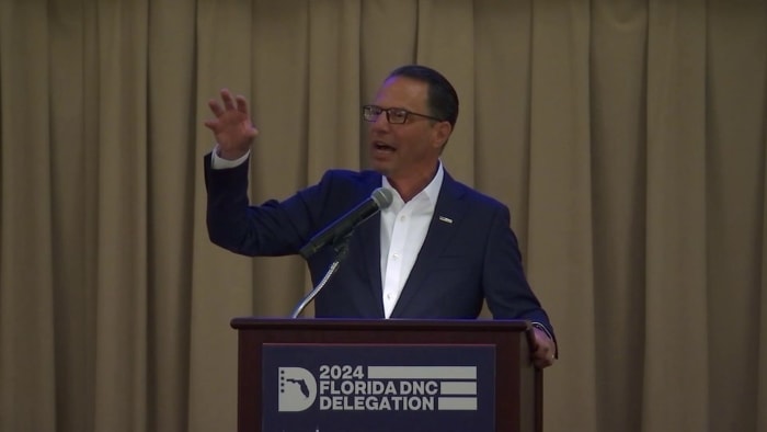 Governors of battleground states encourage Florida delegates at ...