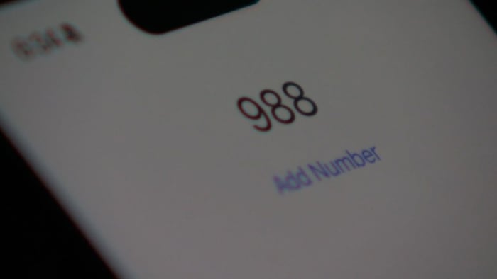 How often is the 988 Suicide and Crisis Lifeline answered in Texas?