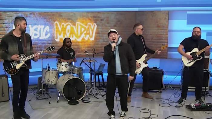 Detroit Band gives a rocking performance