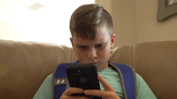 Zariah aura eva maxim i took off removed my footwear before