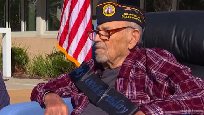 ‘An honest life:’ Orlando World War II veteran turns 100, shares his story