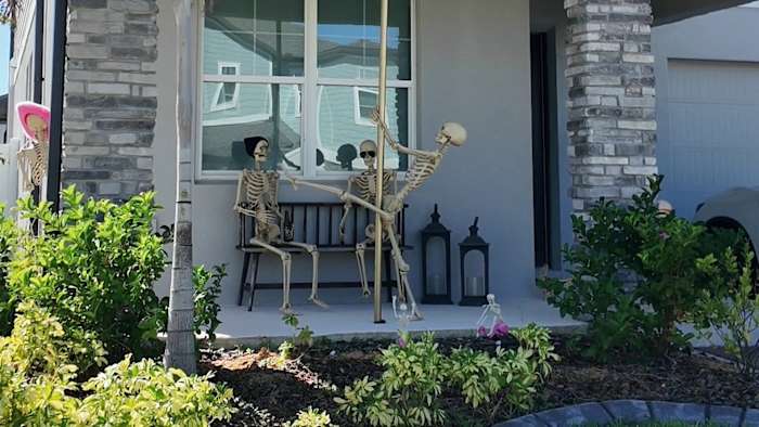 Bone to pick: Adult-themed skeleton decor rattles Minneola neighborhood