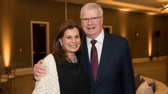 Longtime San Antonio car dealer Ken Batchelor passes away, family says