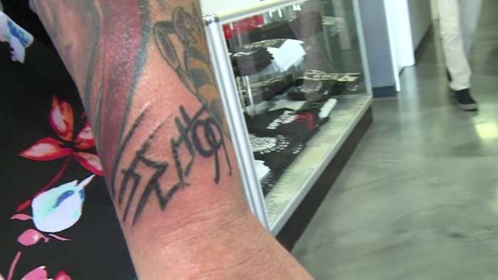 Fan gets tattoo of JJ Watts signature