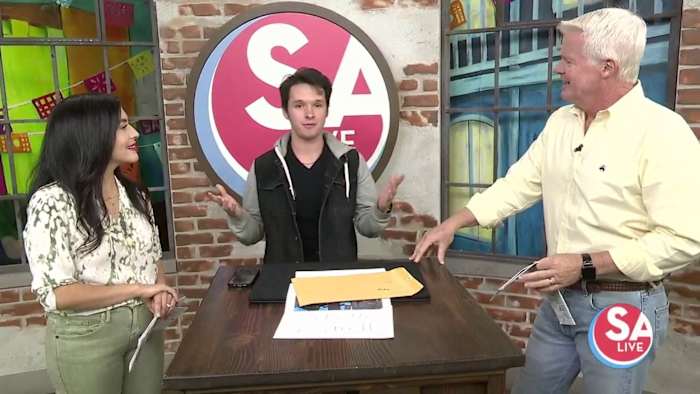 Comedy Magician Eric Eaton performs | SA Live | KSAT 12