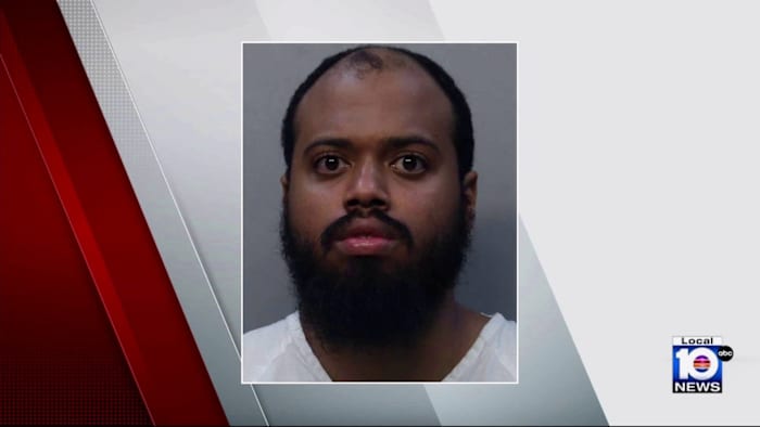 Miami stalking suspect has arrest history for rape, exposing himself