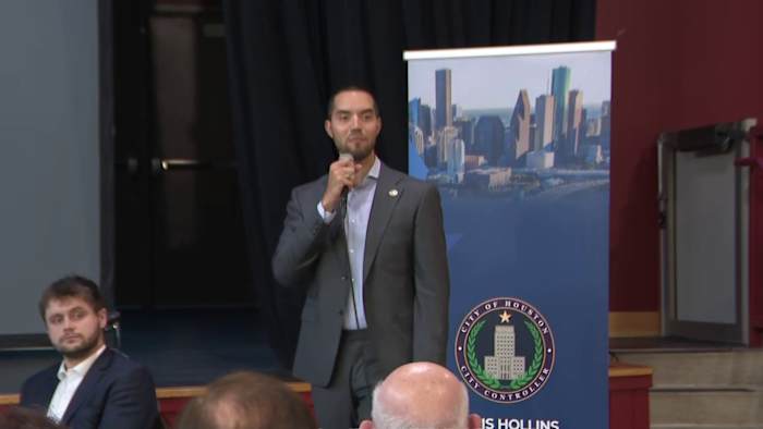 Houston Controller Chris Hollins addresses budget shortfall during townhall