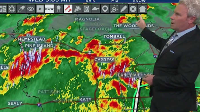 LIVE BLOG: Stormy start to the day in Houston with downpours, thunder ...