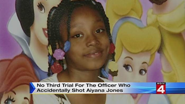 Detroit police officer Joseph Weekley will not face 3rd trial for ...