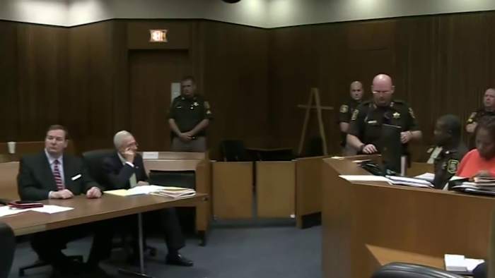 Wayne County brings in private armed security guards to protect it's courts