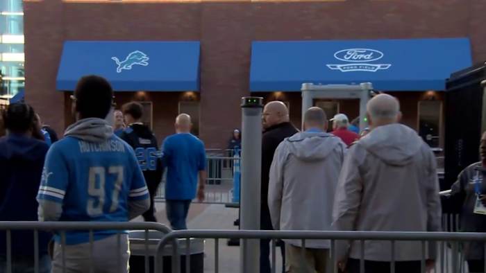 Fans locked out? Detroit Lions respond as AWS outage hits Monday Night ...
