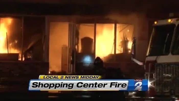 3 businesses destroyed by fire at shopping center