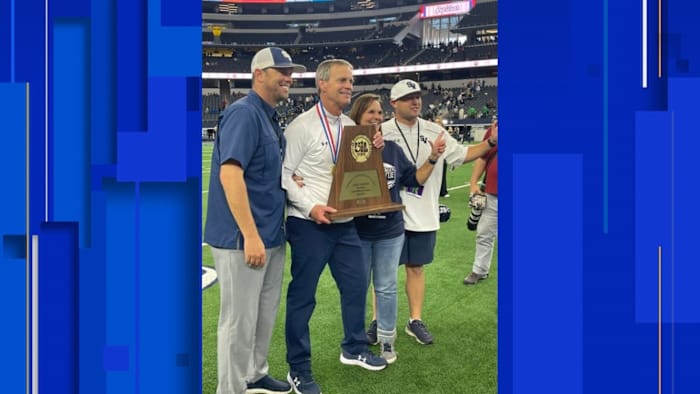 ‘It’s awesome’: Smithson Valley, longtime head coach Hill notch first ...