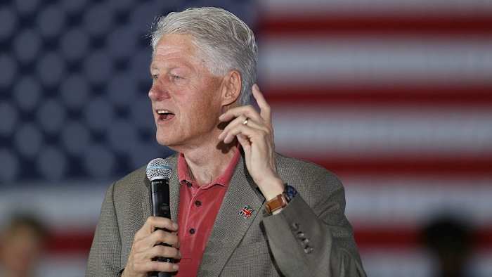 Bill Clinton stops by Michigan
