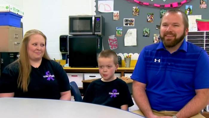 Grayson County rallies to support second grader battling cancer