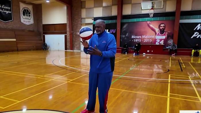 The legendary journey of “Sweet Lou” Dunbar: Harlem Globetrotter to coach