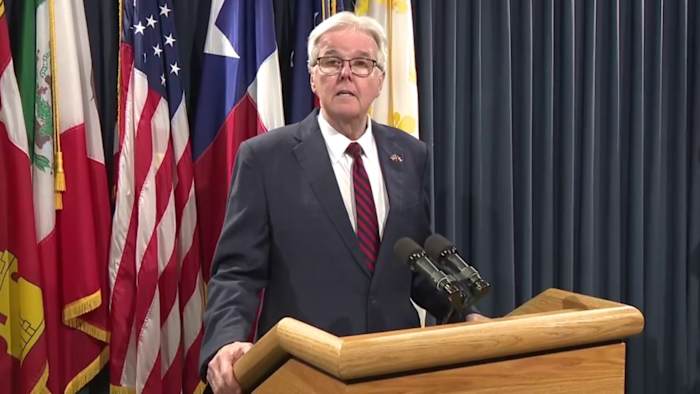 Lt. Gov. Dan Patrick believes Gov. Abbott wants to ‘legalize marijuana ...