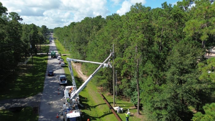 Hot and hard work: A day in the life of a lineworker in Houston