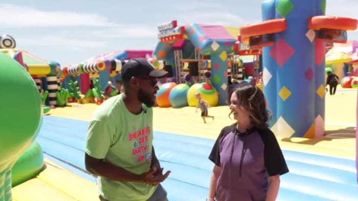 The Big Bounce America tour bringing the world’s largest bounce house ...