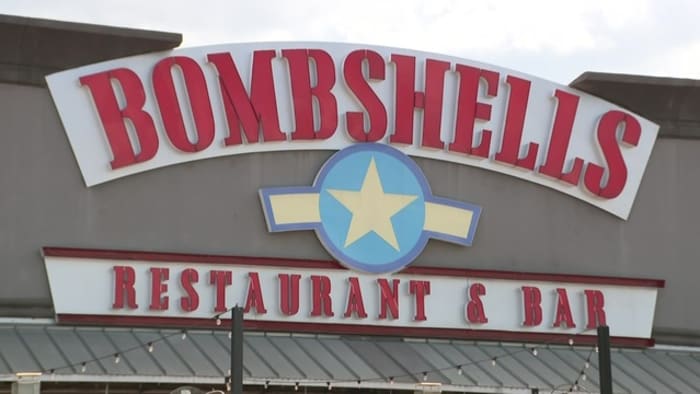 Bombshells opens 11th location in Arlington