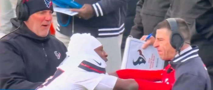 Texans’ Kris Boyd apologizes for helmet toss, shoving Frank Ross: ‘I ...