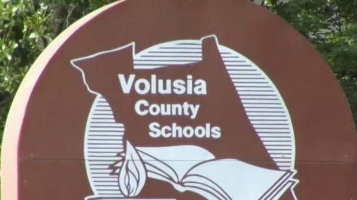 Volusia school board passes random search policy