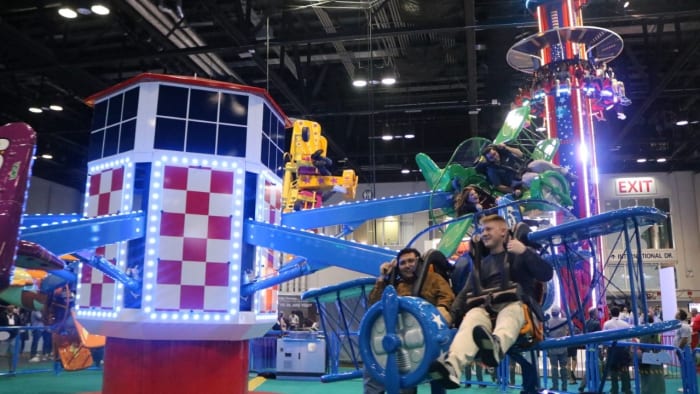 ‘Industry of fun:’ IAAPA expo opens in Orlando, showcases newest ...