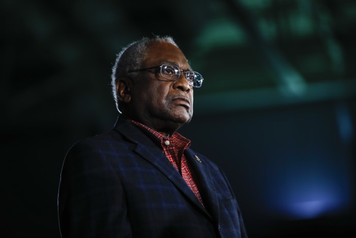 Biden ally Clyburn brings civil rights legacy to DNC