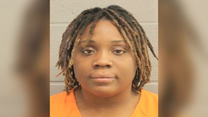 Woman on probation charged a second time for allegedly driving while ...