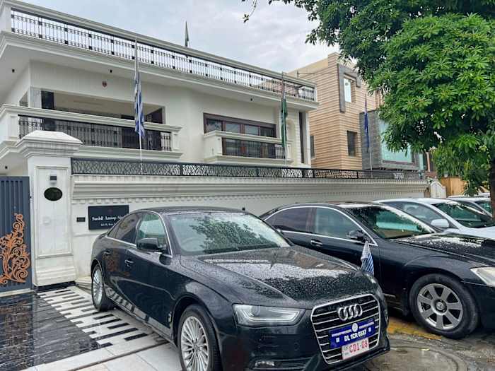 Man posed as an ambassador and ran a fake embassy, Indian police say