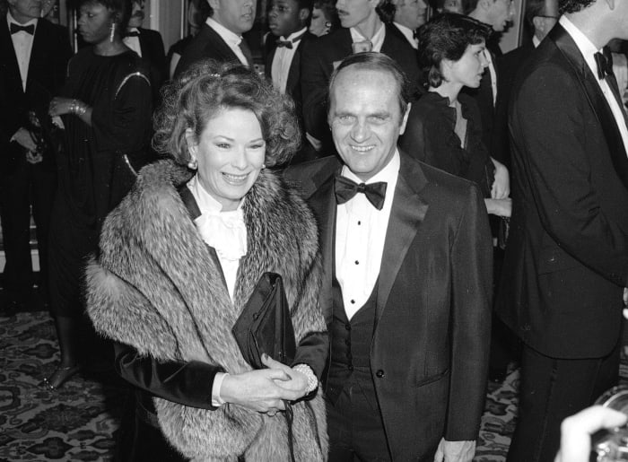 Ginnie Newhart, wife of comedy legend Bob Newhart, dies