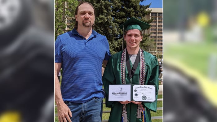 Family mourns father, son killed in Orlando crash while visiting UCF for orientation