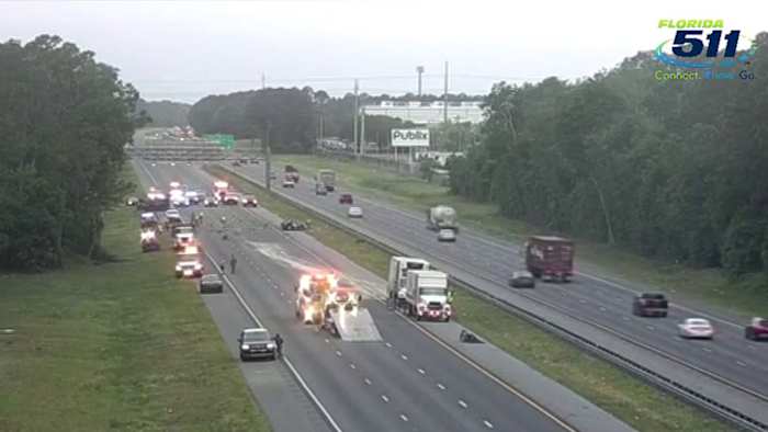 35-year-old woman killed by pickup truck driving the wrong way on I-10 ...