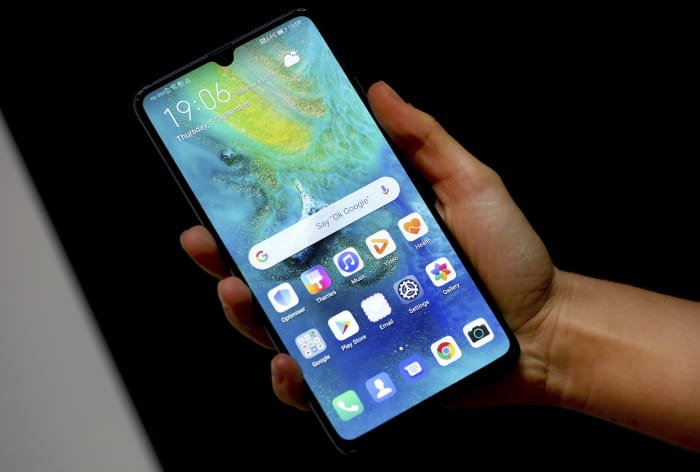 Over 60,000 customers affected by AT&T, Verizon and Cricket Wireless ...