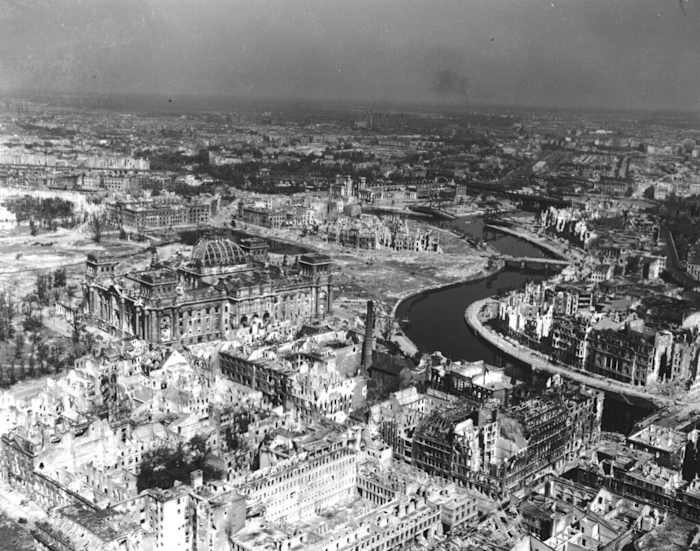 Berlin still bears scars 80 years after pivotal battle that sealed the ...