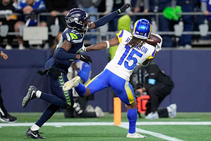 Demarcus Robinson's one-handed catch in OT gives Rams 26-20 win over ...