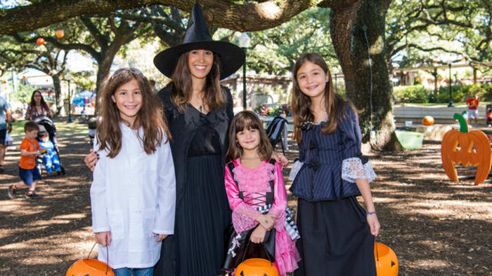 Zoo Boo is back: These are the dates for the Houston Zoo’s much ...