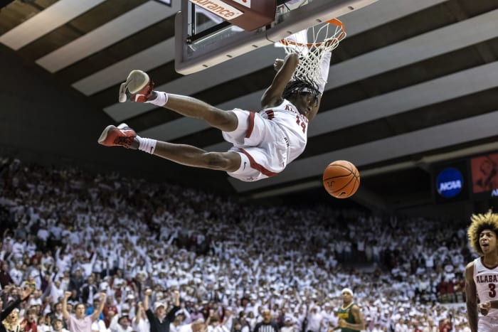 Alabama tops No. 4 Baylor; 3rd win over '21 Final Four team