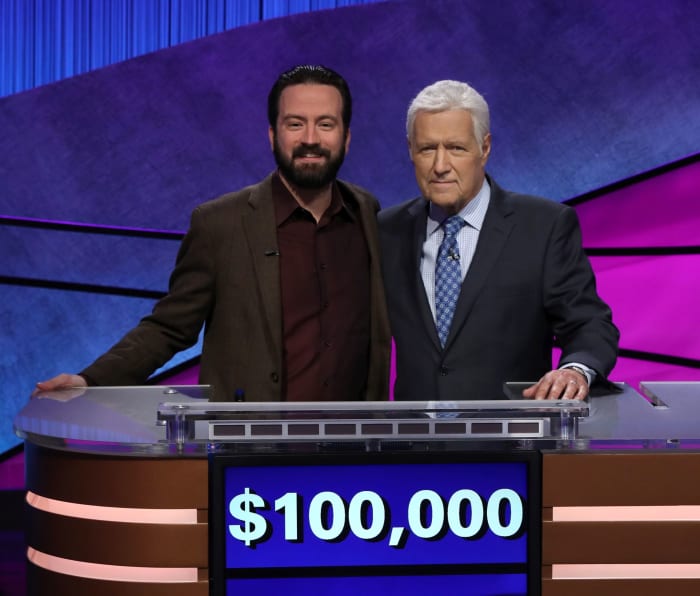 Grosse Pointe Teacher wins ‘Jeopardy!’ Teachers Tournament