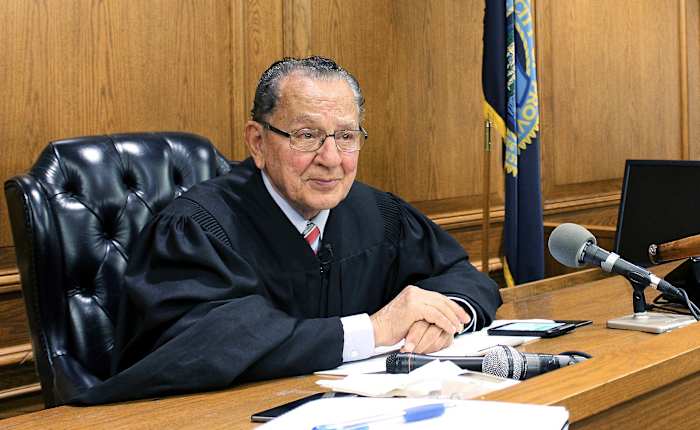 Judge Frank Caprio's death leaves mourners remembering his compassion ...