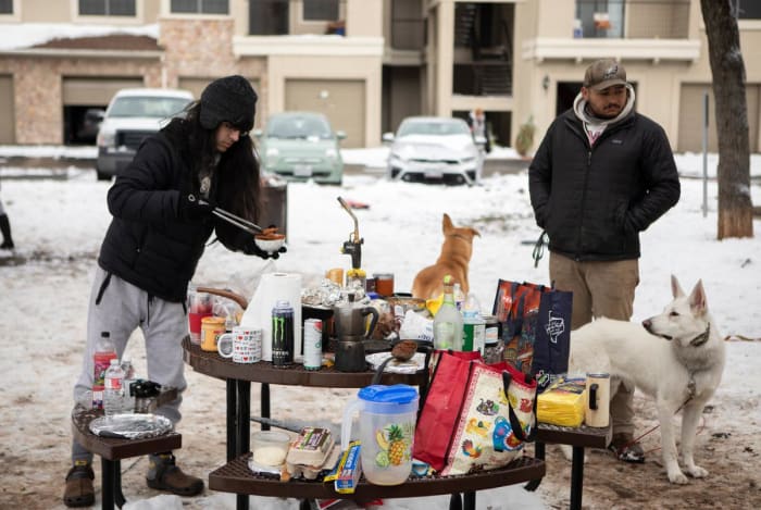 Texas power outages: Prison inmates, hospital workers and college ...