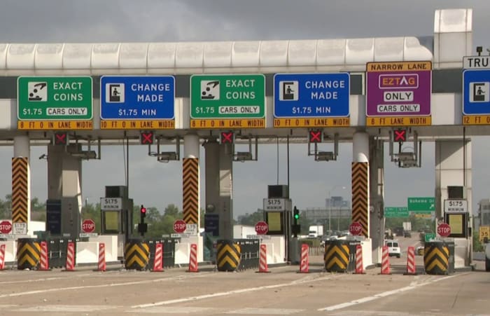 Toll_Booths