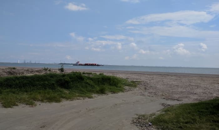 Texas_City_Dike_closure