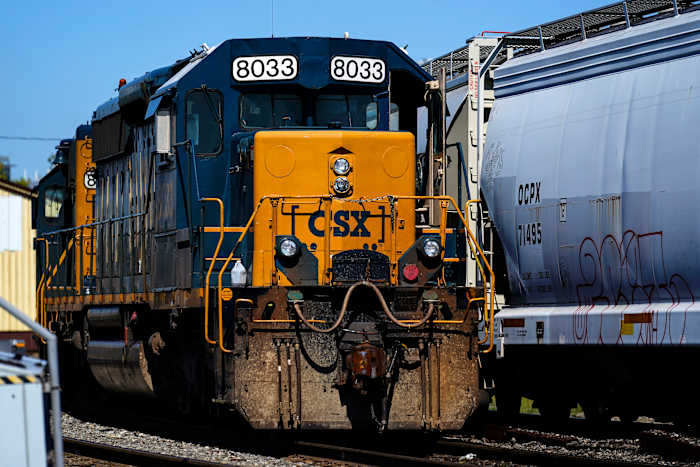 CSX profit drops 27% as railroad shipments decline amid construction ...