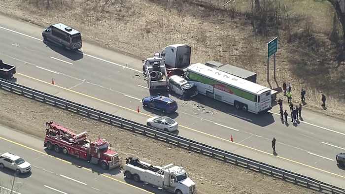 SB I-75 at M-15 reopens after multi-vehicle crash