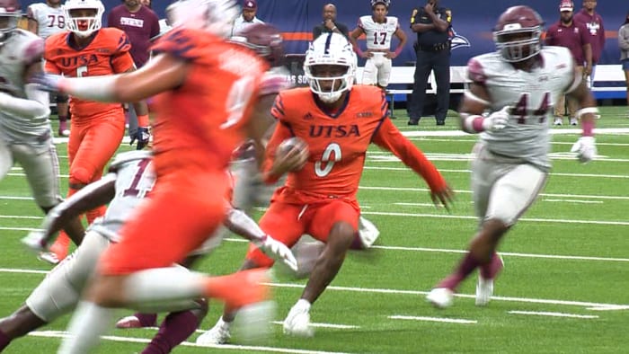 Harris leads UTSA to 52-24 victory over Texas Southern