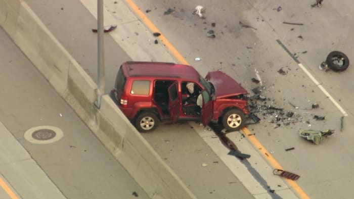 Driver killed in head-on crash with Jeep going wrong way on I-696 in ...